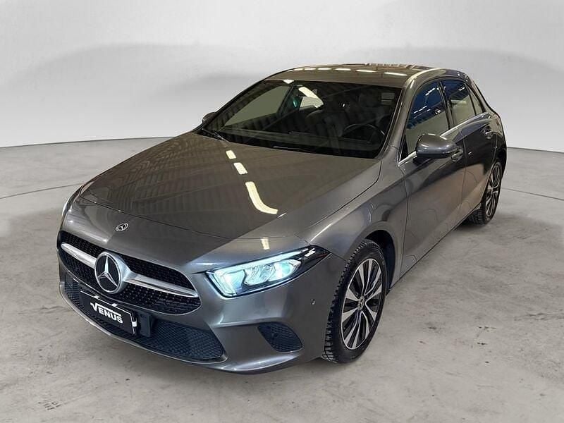 Usata 2020 Mercedes A250 Business 218 CV Due volumi – Lombardia ...
