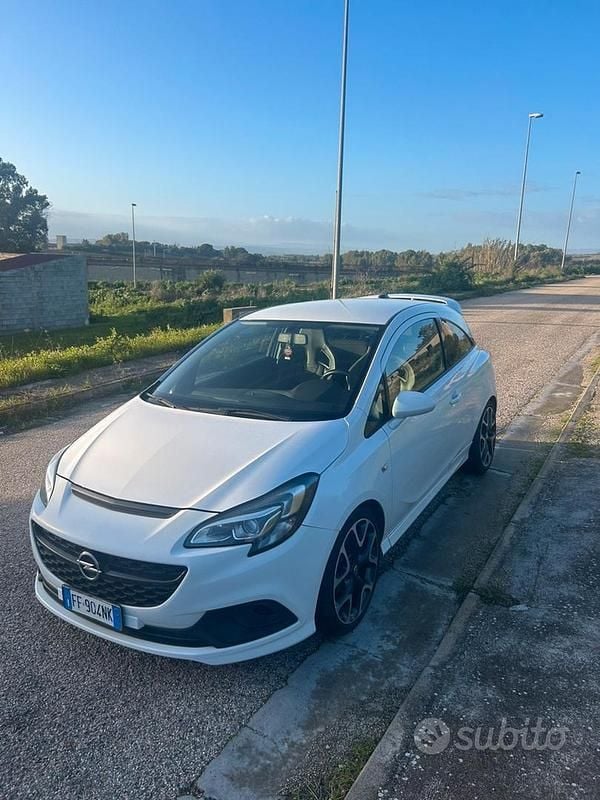 Usata 2016 Opel Corsa OPC 207 CV Tre volumi – Sardegna (Privato) – 15. ...