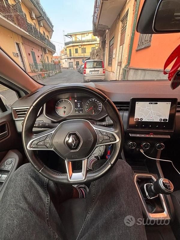 Usata 2020 Renault Clio V 85 CV Berlina – Sicilia (Privato) – 10.000 ...
