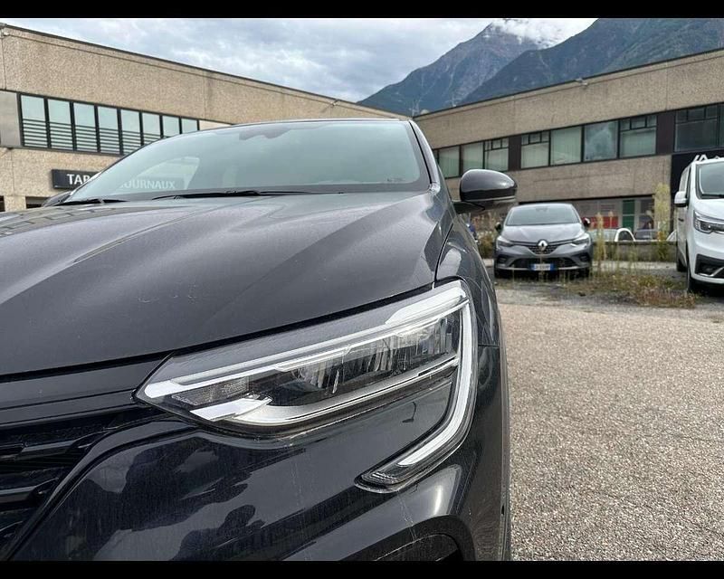 Usata 2023 Renault Arkana Engineered 94 CV SUV – 11020 Legnano - Milano ...