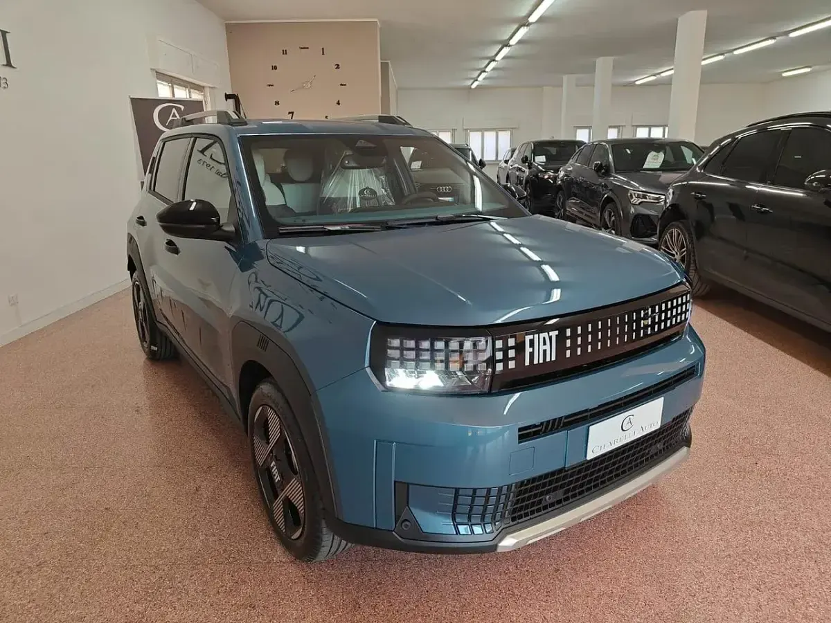Nuova Fiat Grande Panda La Prima 100 CV (2026) in Basilicata - 23.900 ...