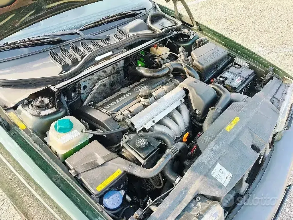 Usata Volvo 850 226 CV (1996) in Verona - 33.000 € | AutoUncle