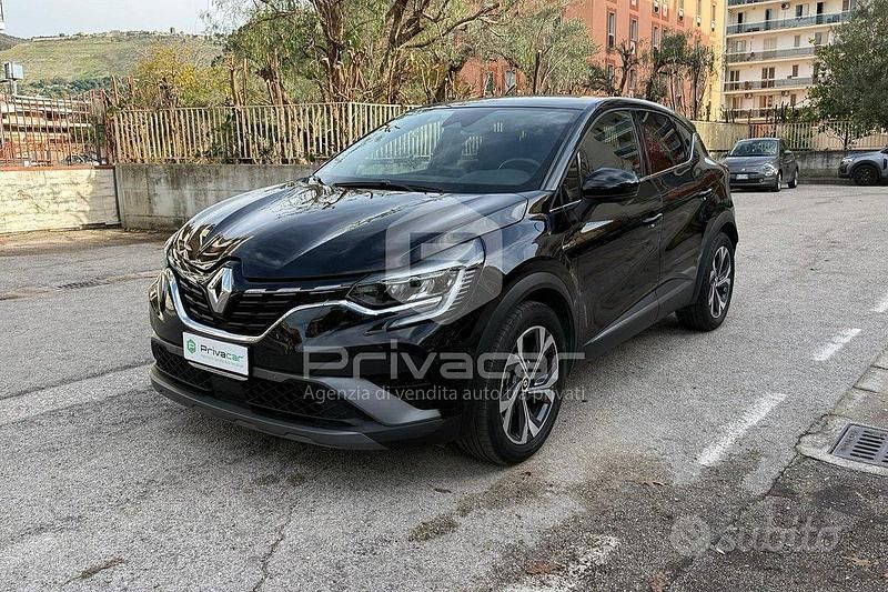 Usata 2022 Renault Captur RS Line 145 CV SUV – 81100 Caserta (CE ...