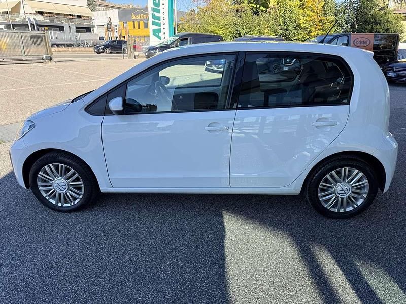 Usata 2022 VW up! Move 65 CV Due volumi – 31015 Conegliano - Treviso ...