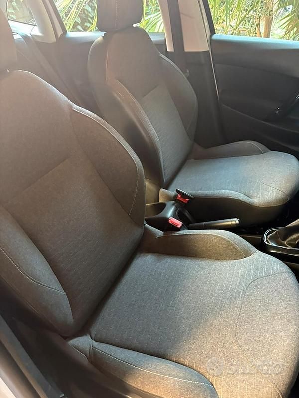 Usata 2015 Citroën C3 82 CV Due volumi – Campania (Privato) – 6000 ...