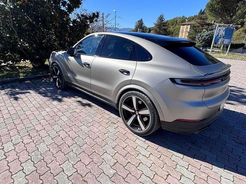 Usata 2024 Porsche Cayenne Turbo GT 475 CV SUV – 02100 rieti (Privato ...