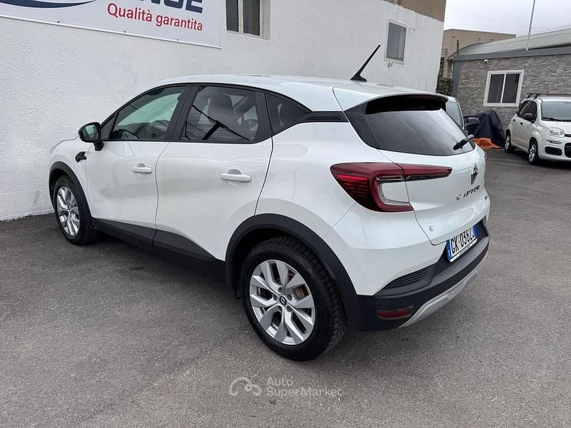 Usata 2022 Renault Captur Business 143 CV SUV – 86090 Pettoranello Del ...
