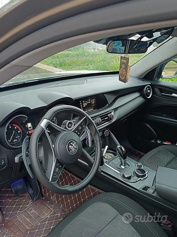 Usata 2018 Alfa Romeo Stelvio 180 CV SUV – Sicilia (Privato) – 18.000 ...