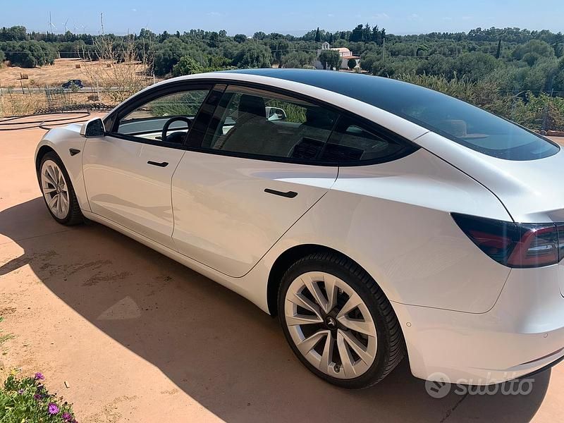 Usata 2022 Tesla Model 3 351 CV Tre volumi – Sardegna (Privato) – 24. ...