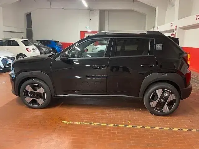 Nuova Fiat Grande Panda La Prima 100 CV (2026) in Piemonte - 21.900 ...