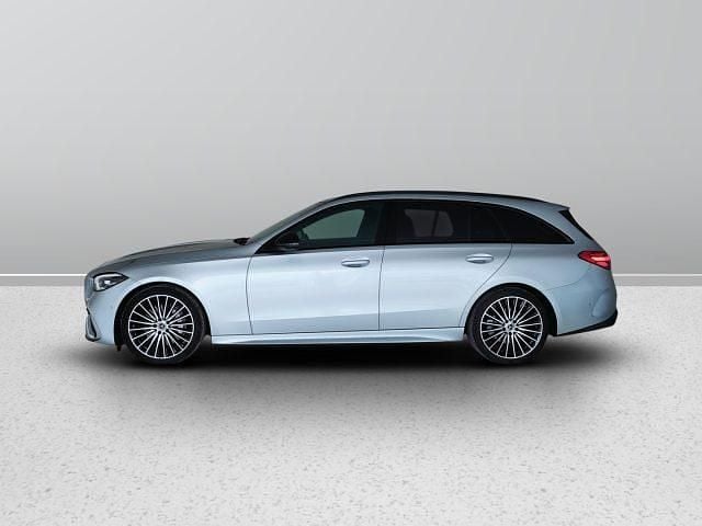 Usata 2025 Mercedes CLA220 AMG line Berlina – 64023 MOSCIANO SANT ...