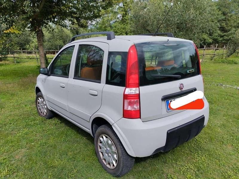 Usata 2008 Fiat Panda 4x4 Climbing 60 CV Due volumi – 50066 Reggello ...