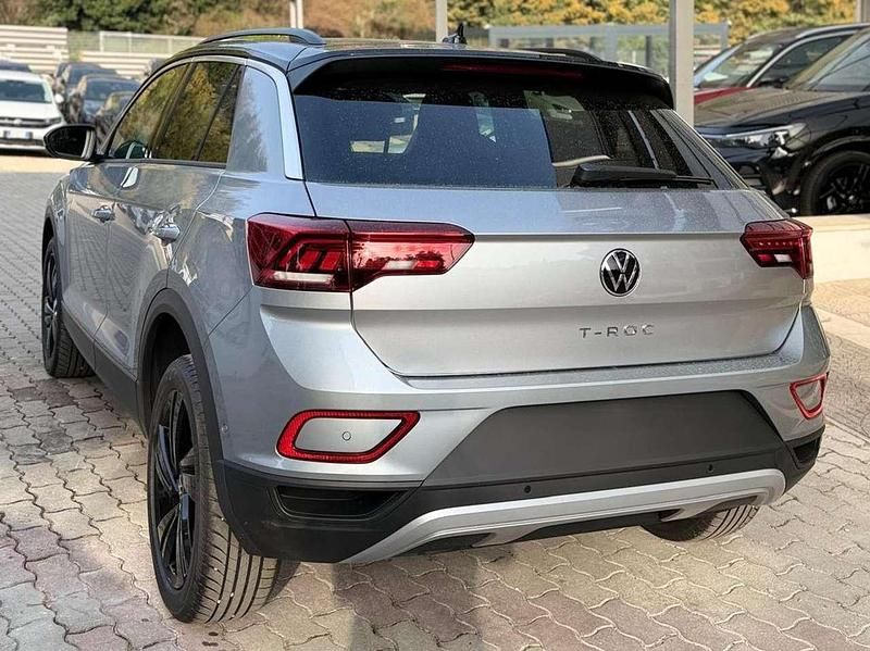 Nuova 2026 VW T-Roc Sport 116 CV SUV – 00049 Velletri - Roma - Rm ...