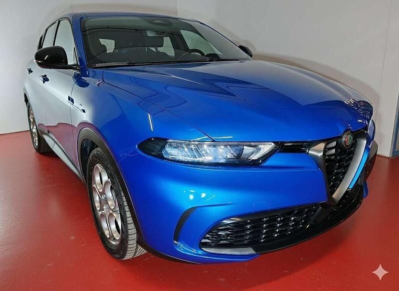 Usata 2023 Alfa Romeo Tonale Sprint 131 CV SUV – Piemonte (Rivenditore ...