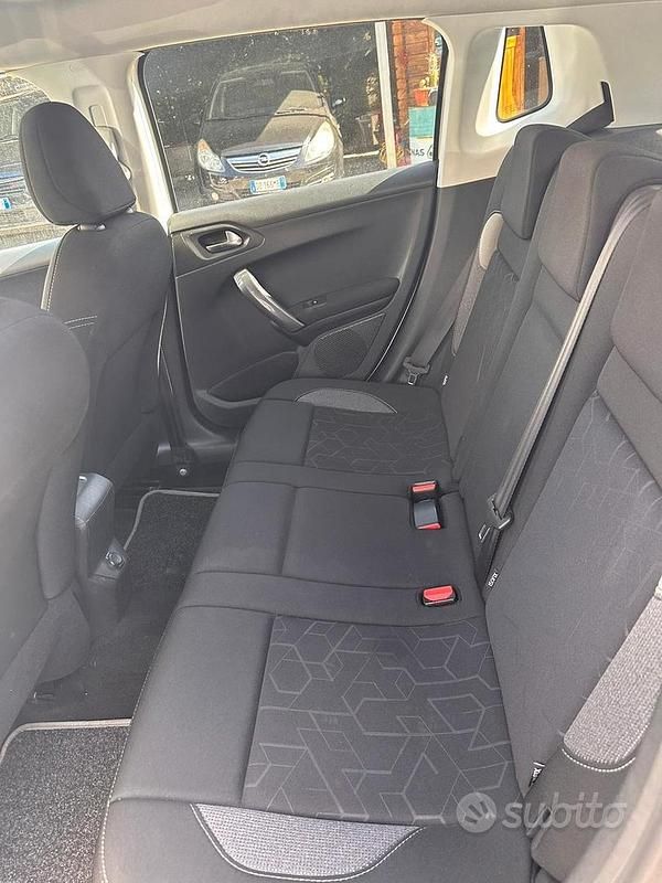 Usata 2016 Peugeot 2008 92 CV SUV – Sicilia (Privato) – 9800 € (Buon ...