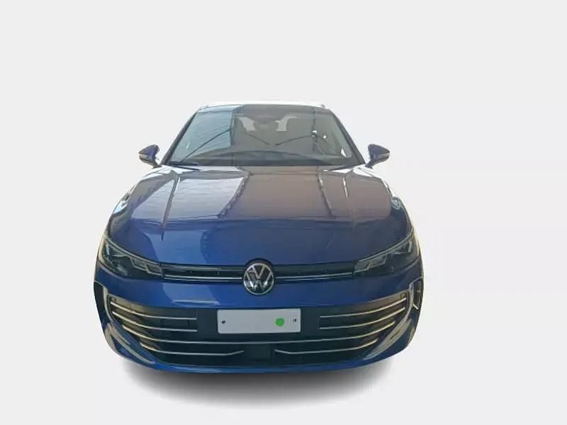 Usata 2024 VW Passat Business 150 CV Station wagon – 37135 Verona (VR ...