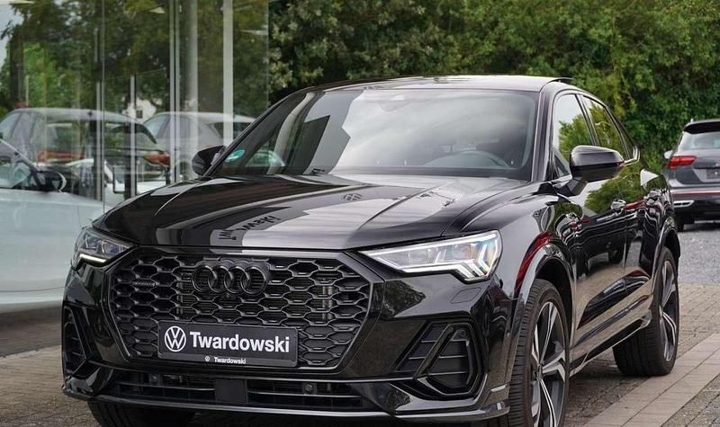 Usata 2024 Audi Q4 e-tron S-Line 245 CV SUV – 00043 Ciampino - Roma ...