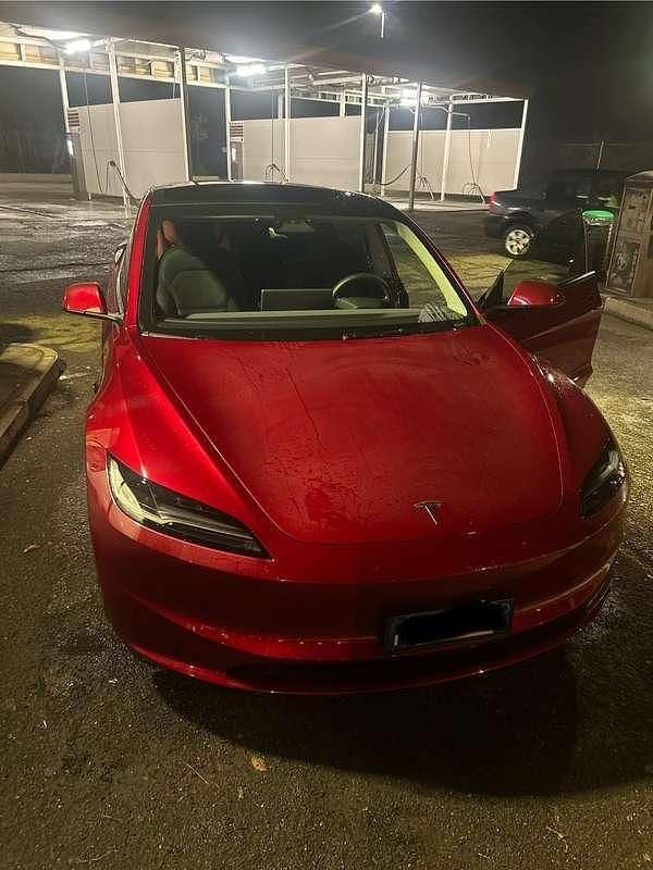 Usata 2024 Tesla Model 3 Standard Range 120 CV Tre volumi – 10155 ...