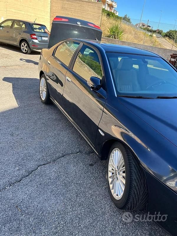 Usata 2005 Alfa Romeo 166 Distinctive 185 CV Tre volumi – Puglia ...