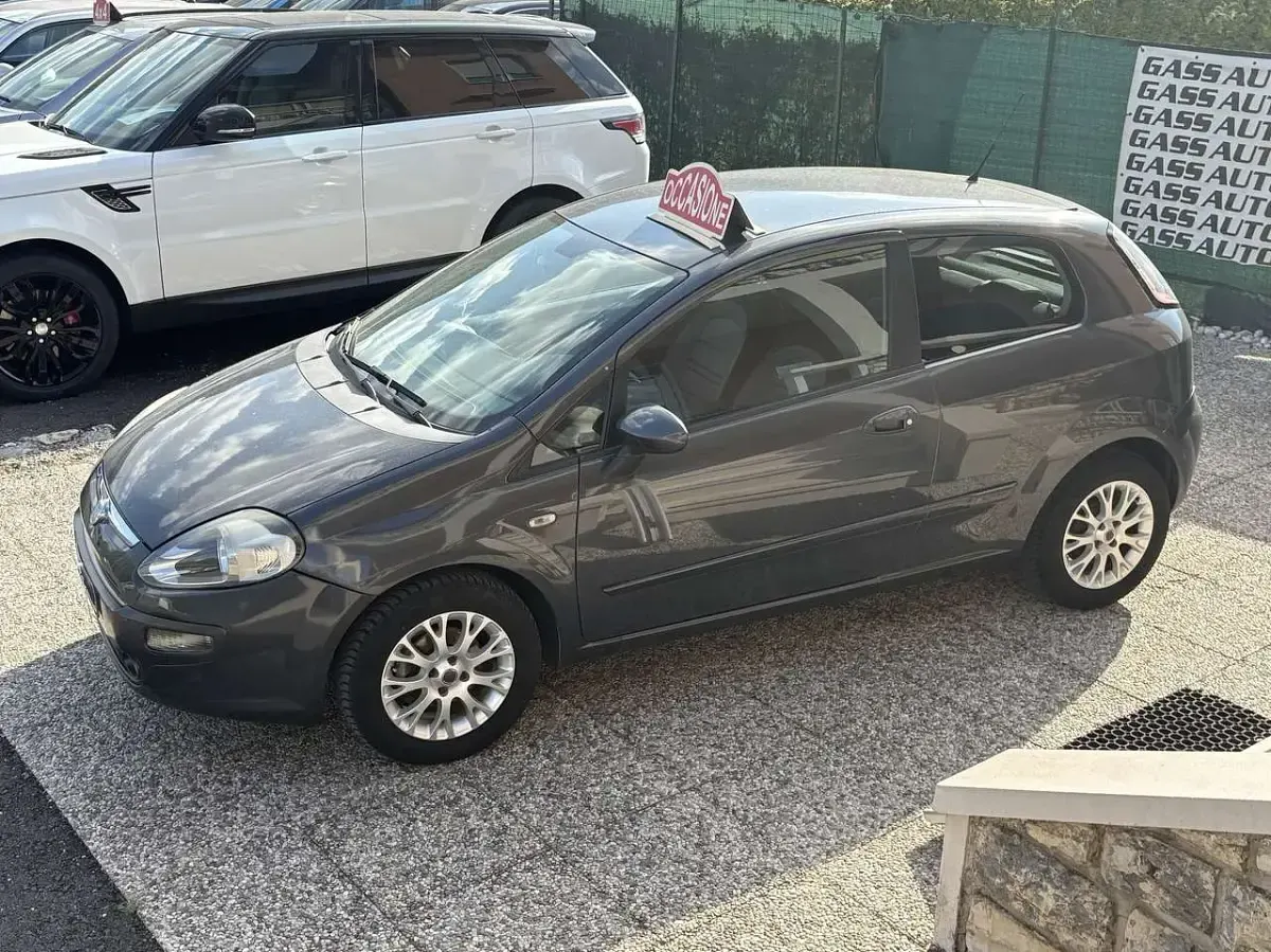 Usata Fiat Punto Evo Dynamic 105 CV (2009) in Brescia - Bs - 3500 ...