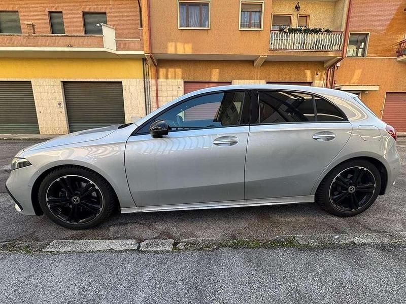 Usata 2024 Mercedes A180 Advanced Plus 116 CV Tre volumi – 67051 ...