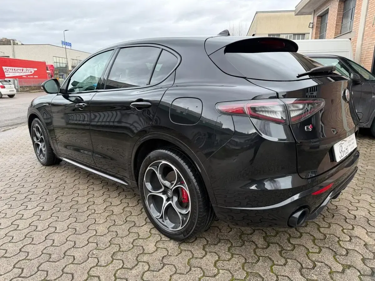 Usata Alfa Romeo Stelvio Veloce 209 CV (2024) in Mercato Saraceno - 37. ...