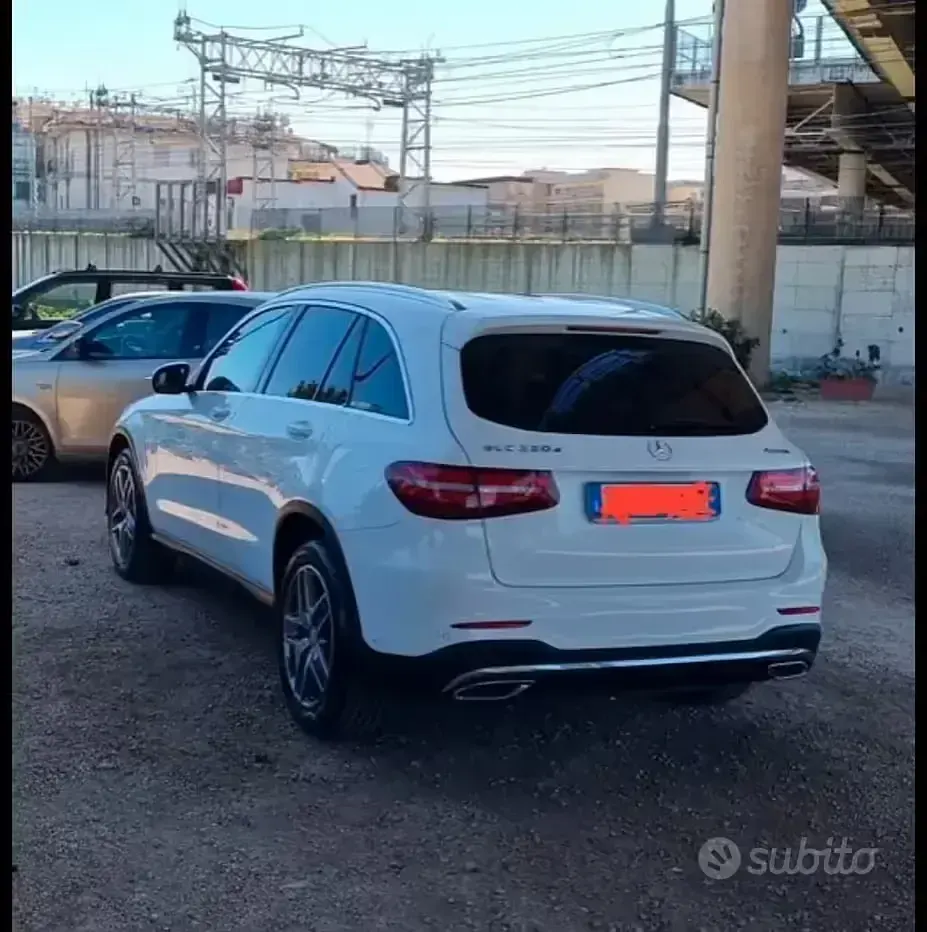 Usata Mercedes GLC220 Premium (2016) in San Felice a Cancello - 17.000 ...
