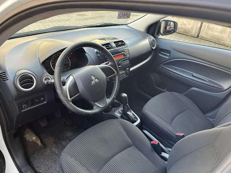 Usata 2015 Mitsubishi Space Star Intense 71 CV Utilitaria – 20025 ...