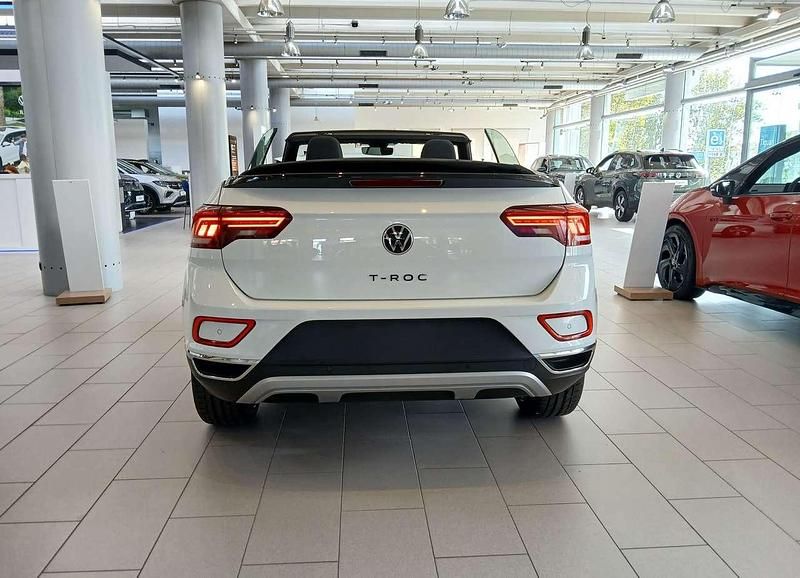 Nuova 2025 VW T-Roc Cabriolet Style 150 CV Cabrio – 20900 MONZA ...