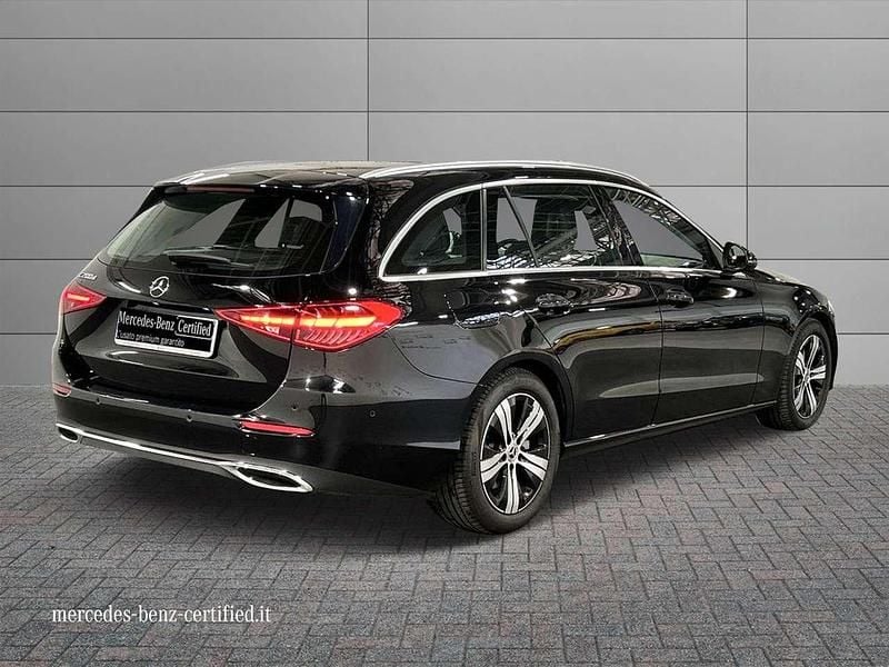 Usata 2022 Mercedes C200 163 CV Station wagon – 05035 Narni Scalo ...