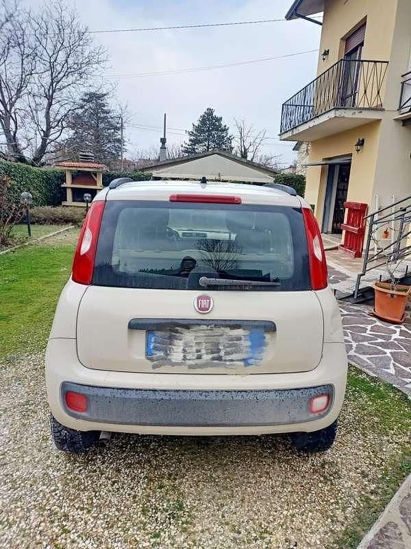 Usata 2017 Fiat Panda Lounge 84 CV Due volumi – 00139 roma (Privato ...