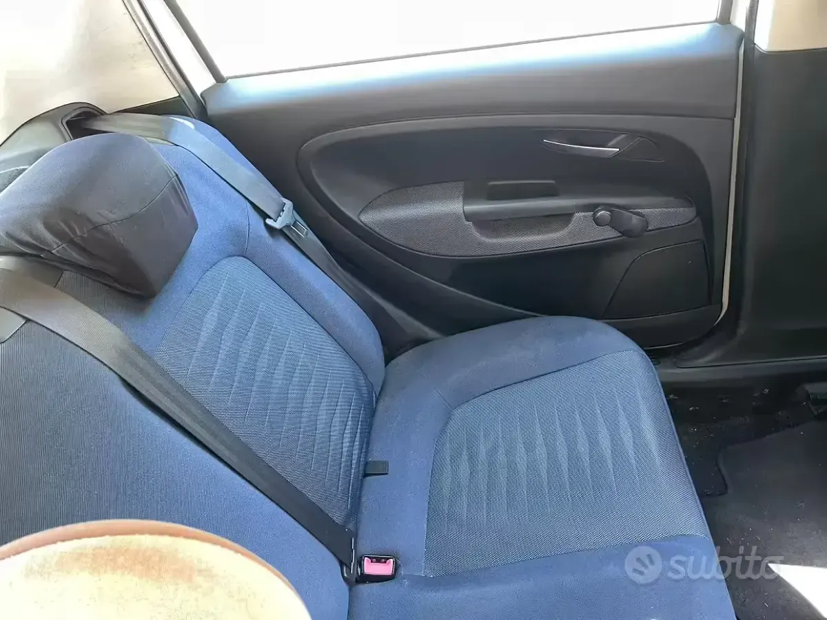 Usata Fiat Grande Punto 77 CV (2009) in Faenza - 1000 € | AutoUncle