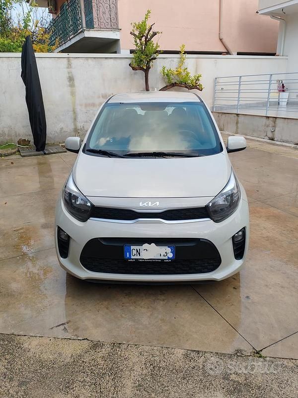 Usata 2023 Kia Picanto Urban 65 CV Due volumi – 81030 san marcellino ...