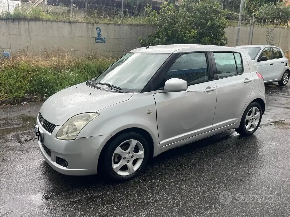 Usata Suzuki Swift GL 92 CV (2006) in Roma - 2499 € | AutoUncle