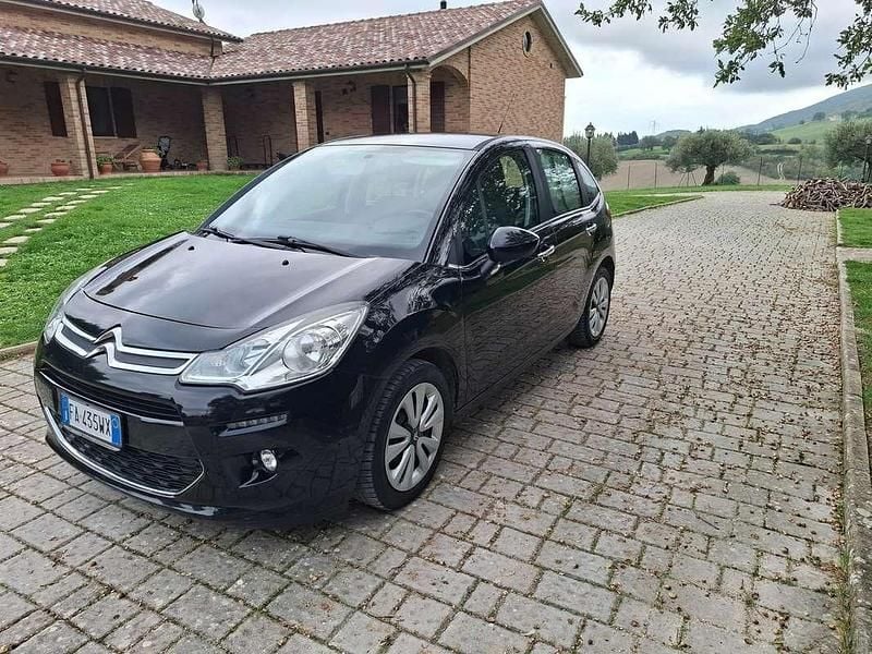 Usata 2015 Citroën C3 Seduction 68 CV Tre volumi – 60044 Fabriano ...