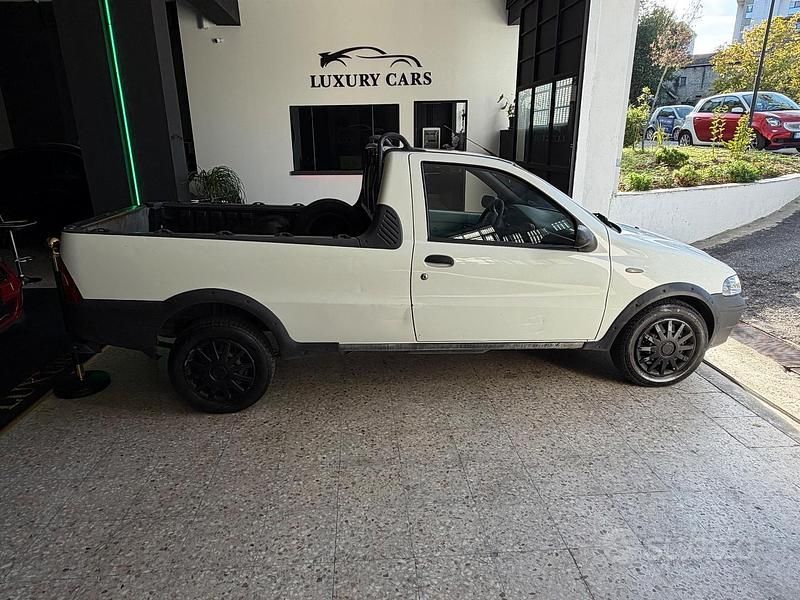 Usata 2005 Fiat Strada 80 CV Pick-up – Calabria (Rivenditore) – 5490 ...