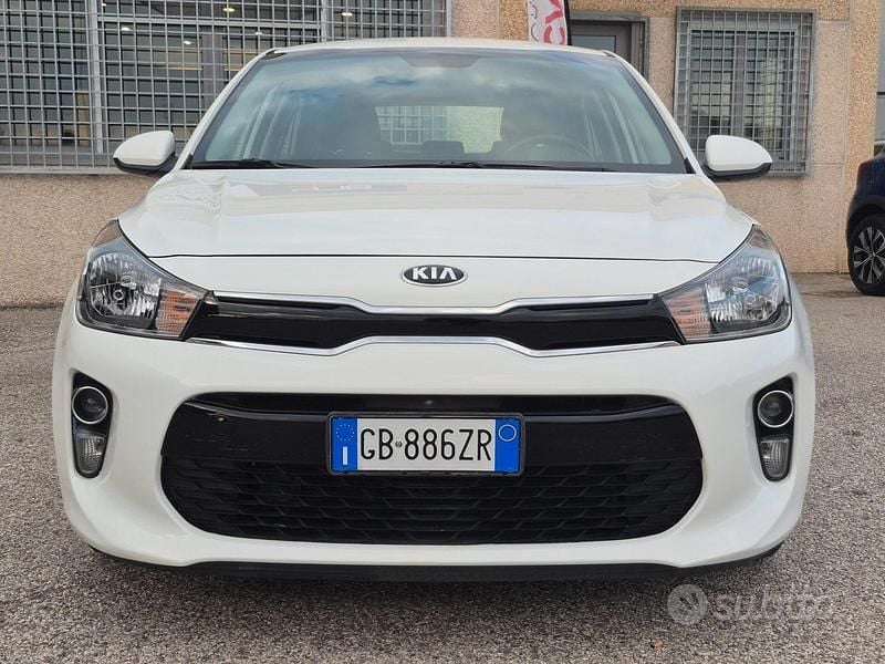 Usata 2020 Kia Rio 84 CV Tre volumi – Veneto (Rivenditore) – 13.490 ...