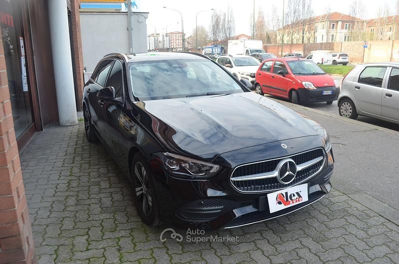 Usata Mercedes C200 AMG Line Premium Plus 163 CV (2025) in Torino - To ...