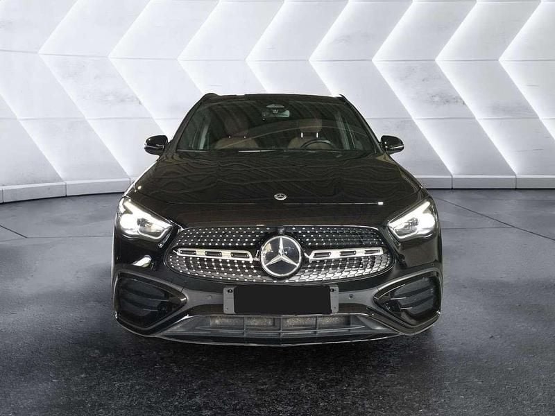 Usata 2023 Mercedes GLA200 Advanced Plus 150 CV SUV – 81100 Caserta ...