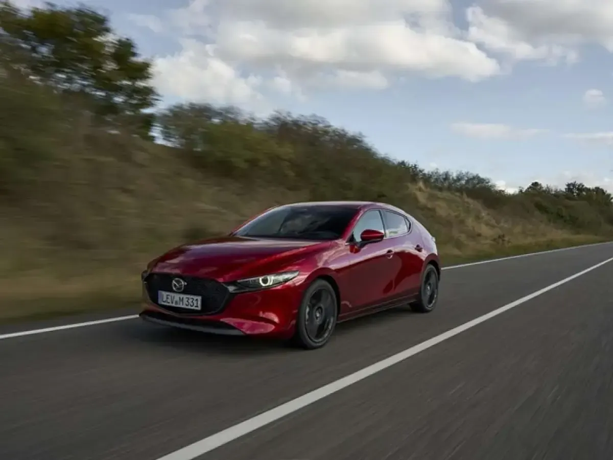 Nuova Mazda 3 Center-Line 140 CV (2026) in Modena - Mo - 28.900 ...