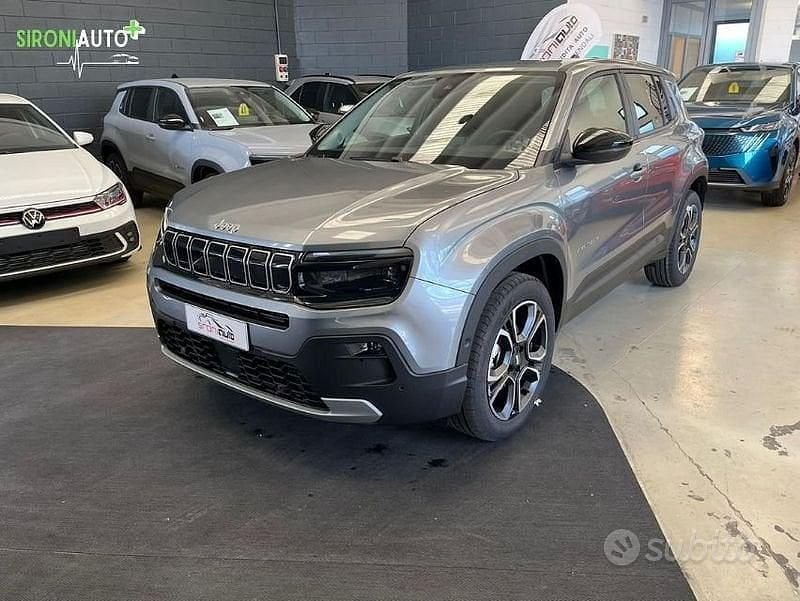 Nuova 2025 Jeep Avenger Summit 100 CV SUV – 23884 Castello di Brianza ...