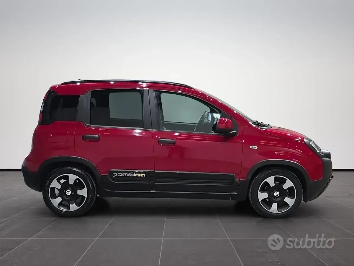 Usata Fiat Panda Cross Cross 70 CV (2025) in Firenze - 13.599 € | AutoUncle