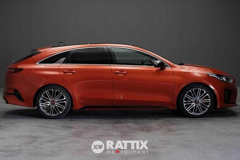 Usata 2020 Kia ProCeed 204 CV Station wagon – 23890 barzago ...