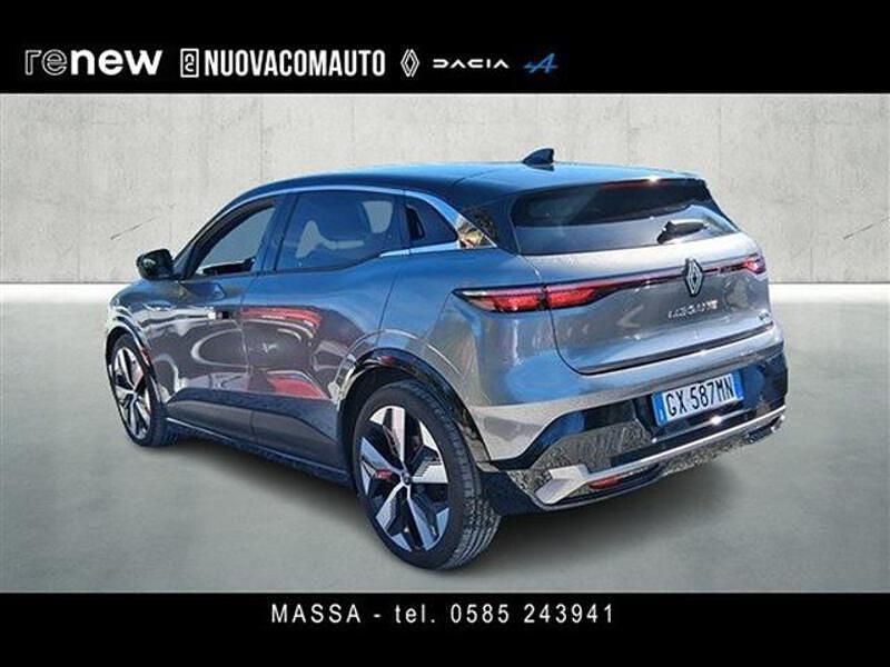 Nuova 2024 Renault Mégane Evolution 220 CV – 55100 LUCCA, LU ...
