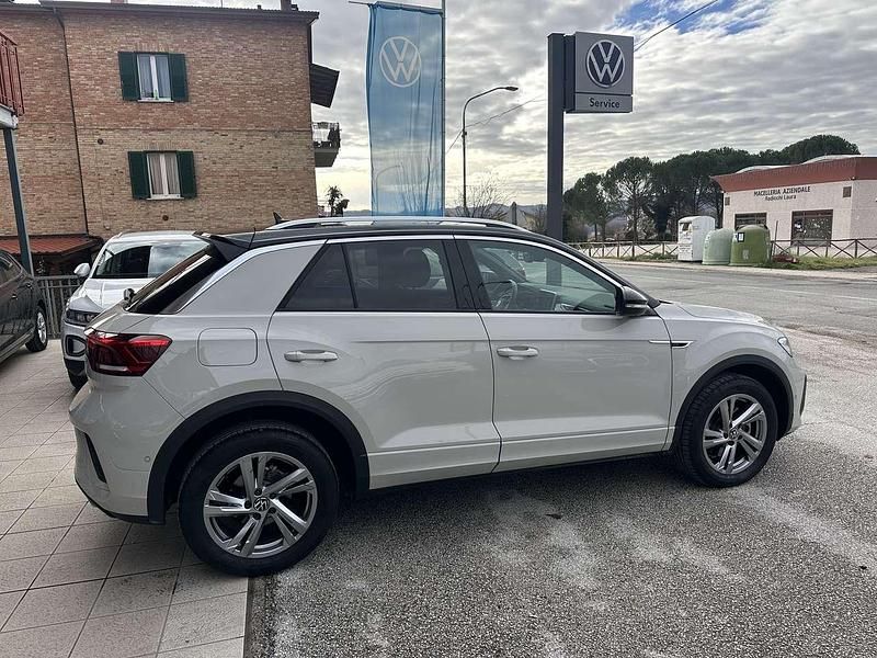 Usata 2024 VW T-Roc R-line 150 CV SUV – 06024 Gubbio - Perugia - Pg ...