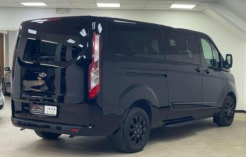Usata 2019 Ford Tourneo Custom 170 CV Furgone – 59100 Prato - Po ...