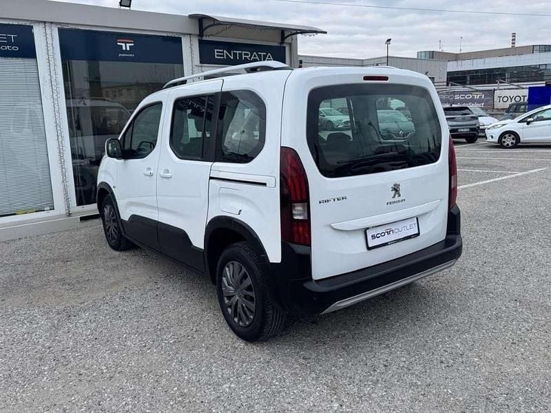 Usata 2020 Peugeot Rifter Active 102 CV Monovolume – 50053 Empoli ...
