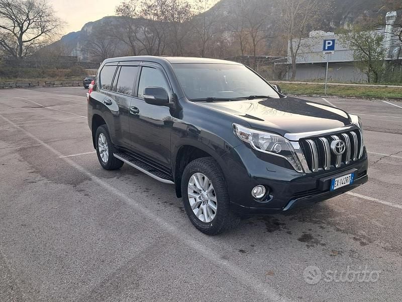 Usata 2014 Toyota Land Cruiser SUV – Trentino-Alto Adige (Privato) – 34 ...