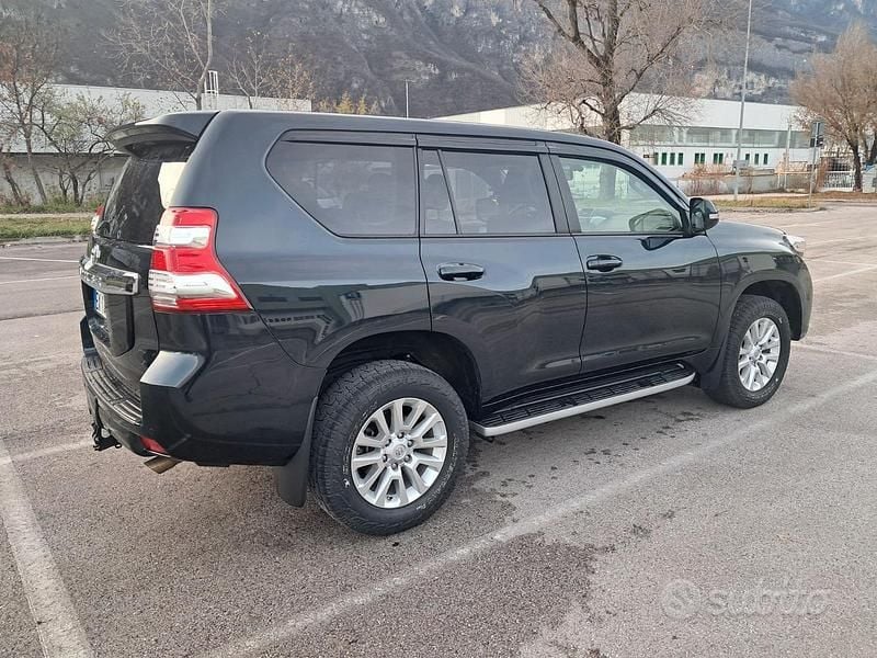Usata 2014 Toyota Land Cruiser SUV – Trentino-Alto Adige (Privato) – 34 ...