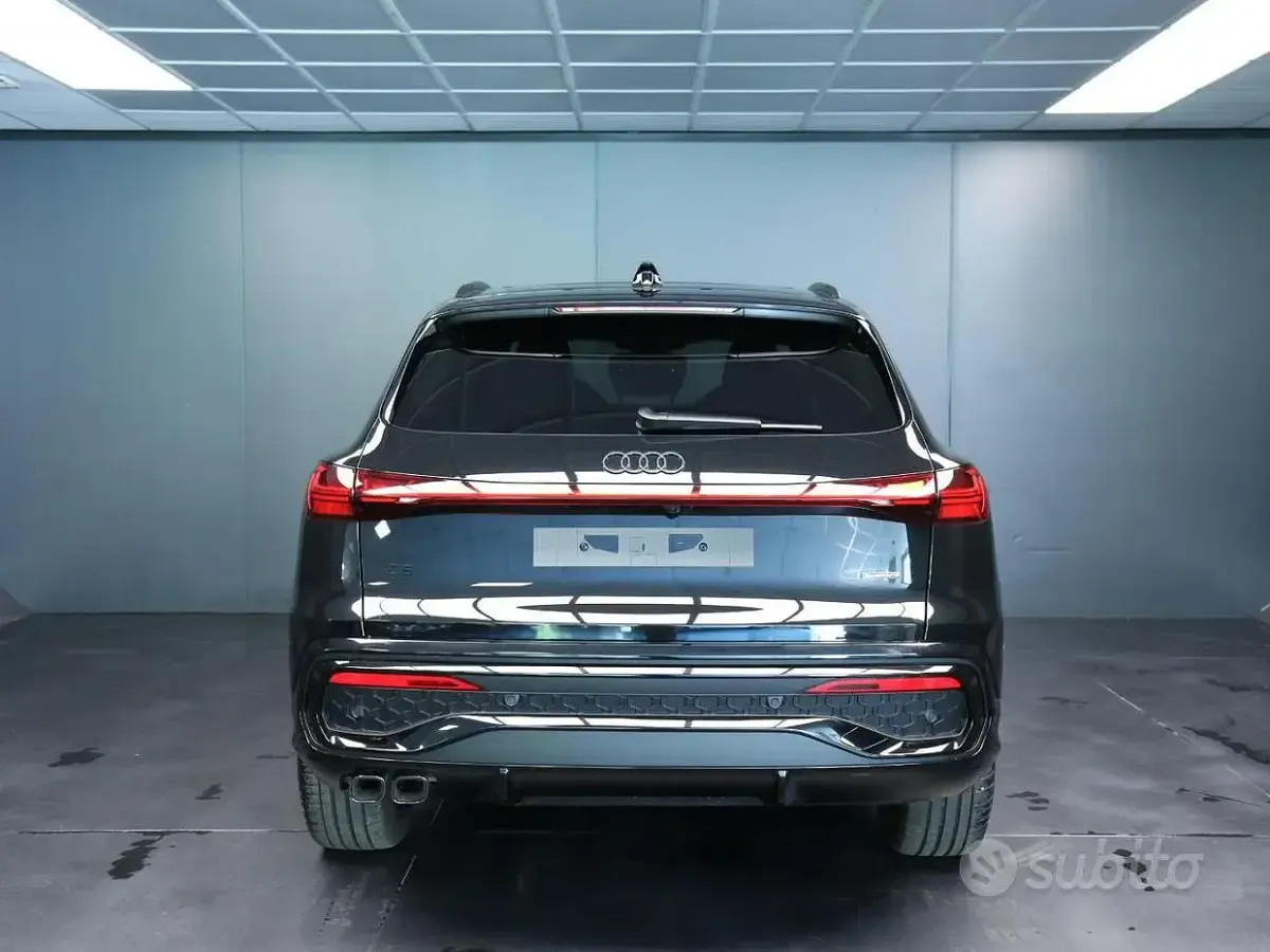 Nuova Audi Q5 S-Line 204 CV (2026) in Arsie' - 73.500 € | AutoUncle